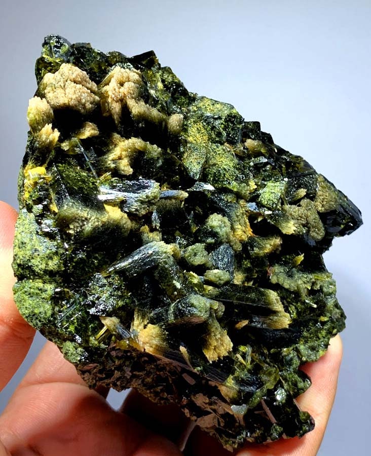 Epidote Crystals Epidote Specimen Orange Head Green | Etsy