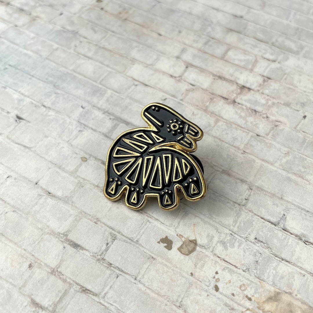 Zebra Enamel Pin | Spirit Animal Pin | Animal Lapel Pin - Etsy