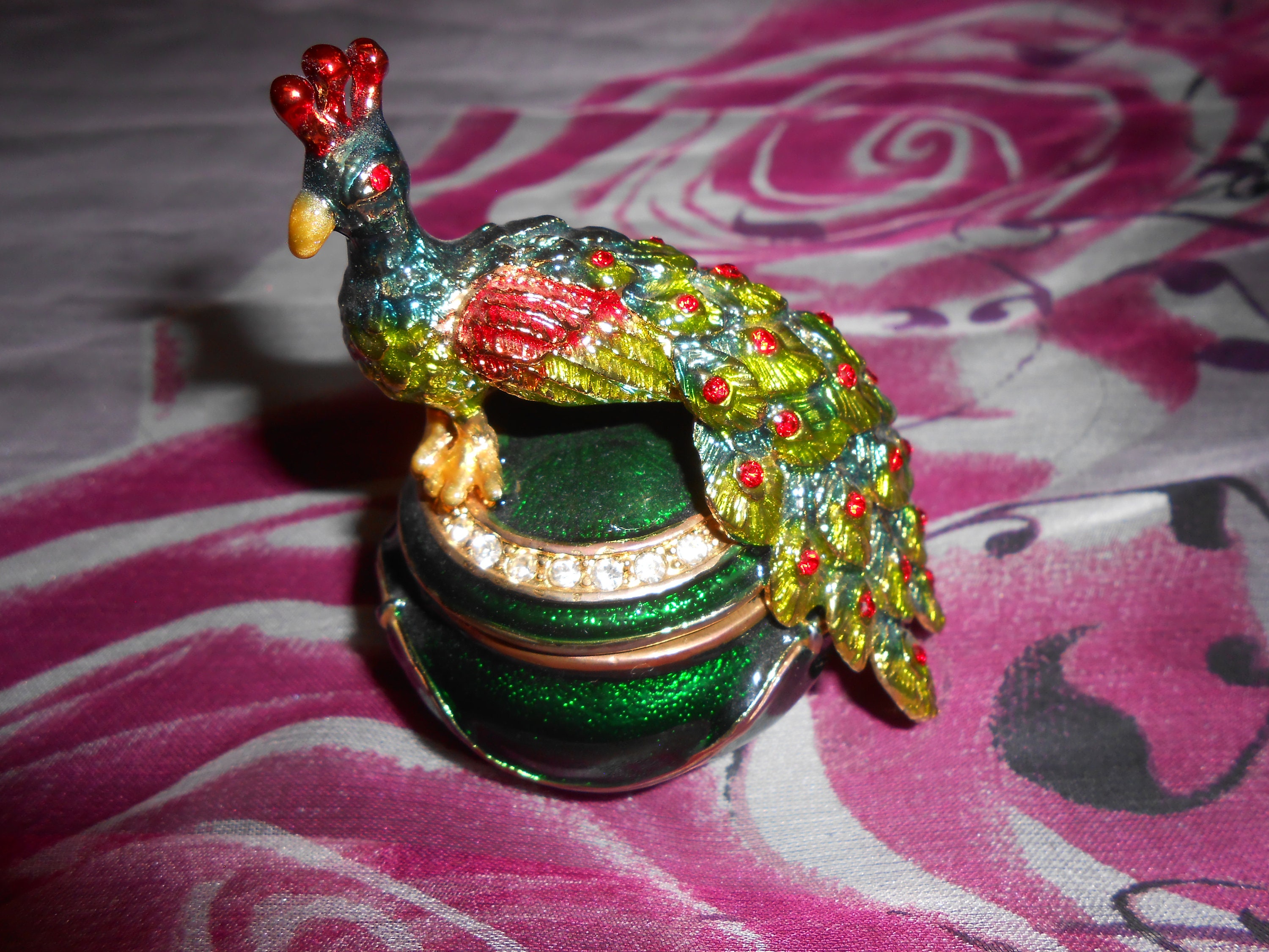 Vintage Peacock Trinket Box Enameled Bejeweled Green Jewelry Pill Box ...