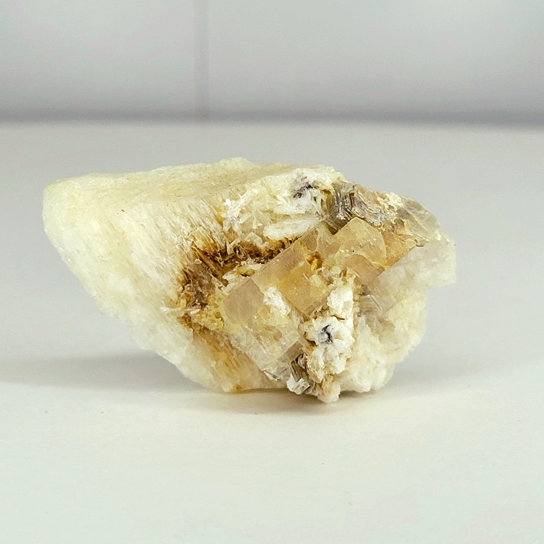 Apatite on Matrix From Skardu, Pakistan - Etsy