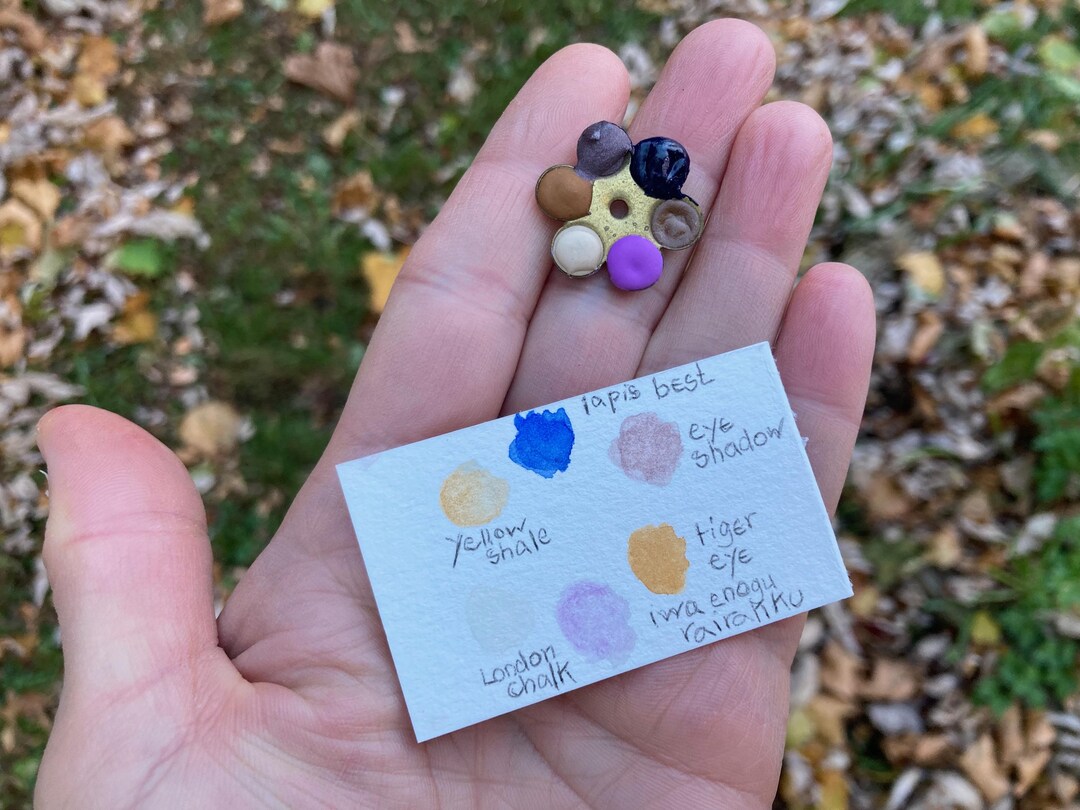 TINY BRASS PALETTE 6 Dots of Precious Artisanal Paints - Etsy