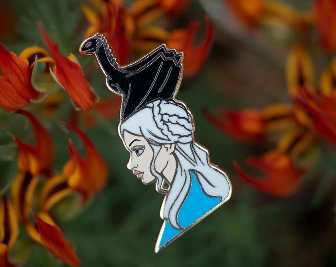 Game of Thrones, Daenerys Targaryen and Baby Dragon, Hard Enamel Gold ...