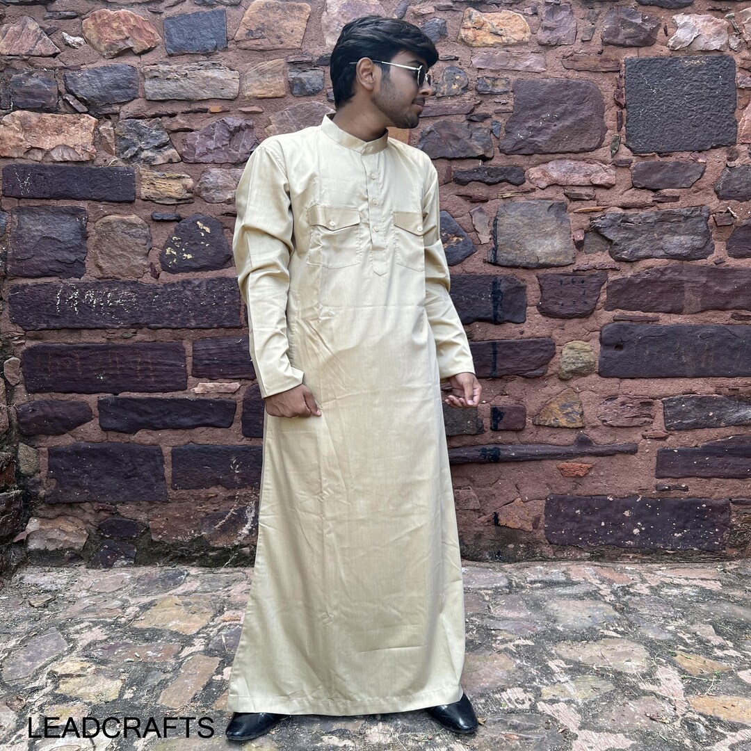 Traditional Men's Thobe-jubba-beige Jubbas-emirati & Omani Islamic ...