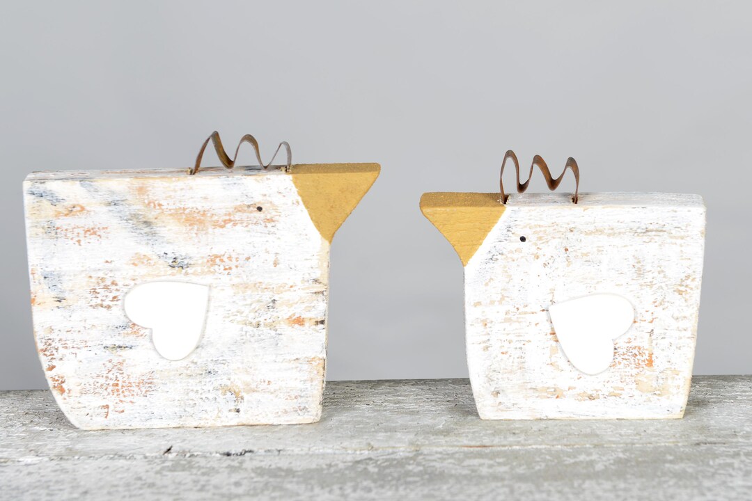 Wooden Chickens to Stand, Set of 2, Chicken Shabby Look, Wooden ...