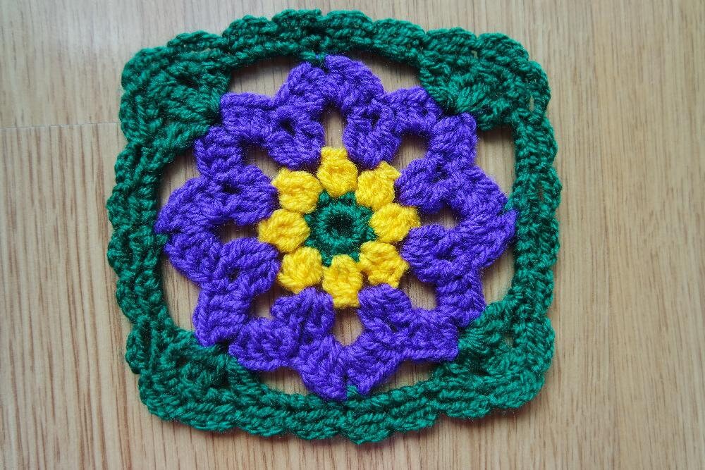 Crochet Pattern Violet Flower Blanket Afghan by Marifu6a - Etsy Ireland