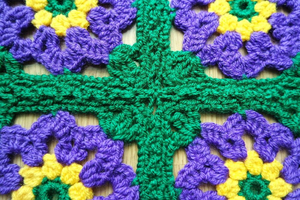 Crochet Pattern Violet Flower Blanket Afghan by Marifu6a - Etsy Ireland