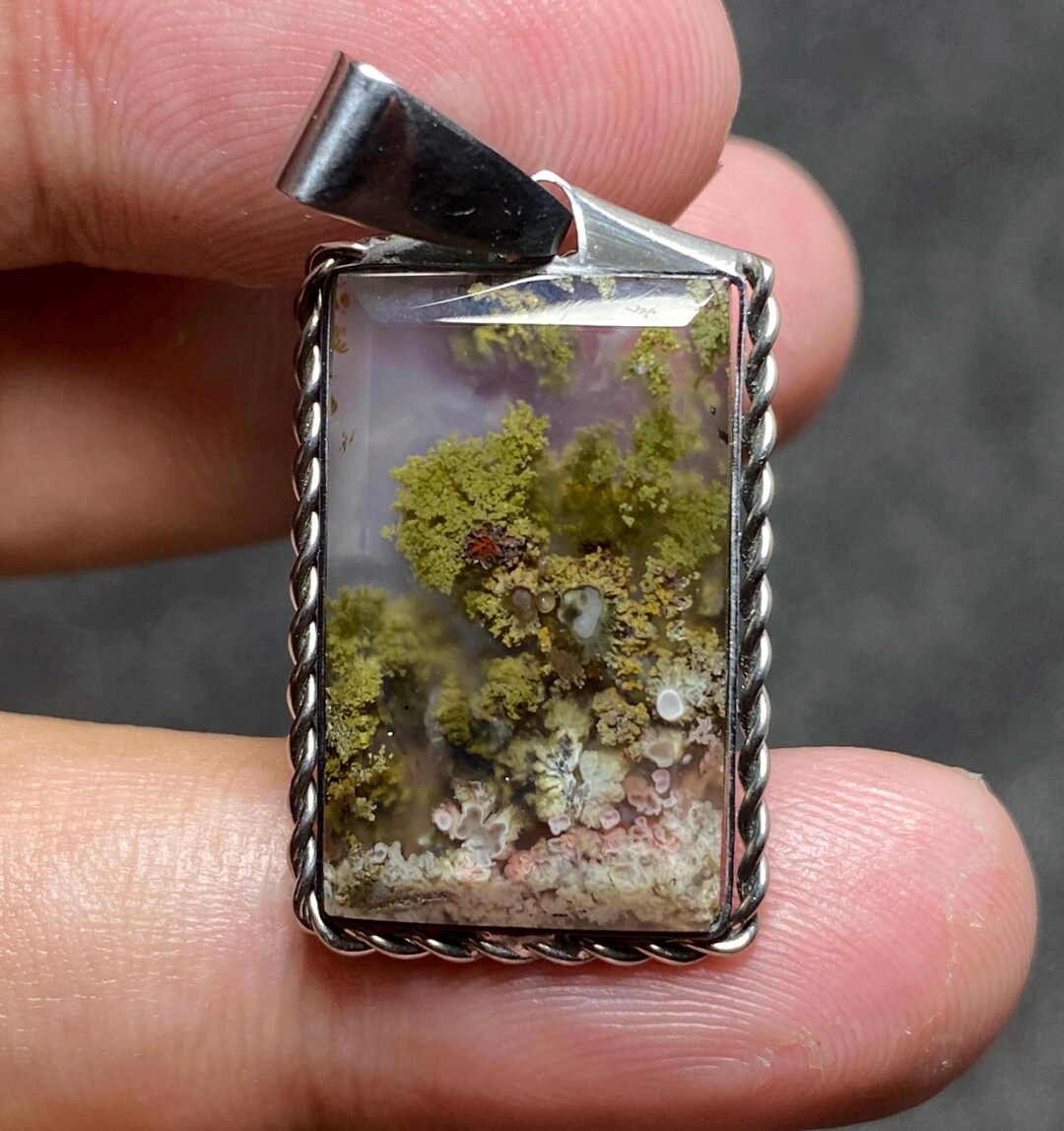 100% Natural Indonesian Moss Agate Pendant - Etsy