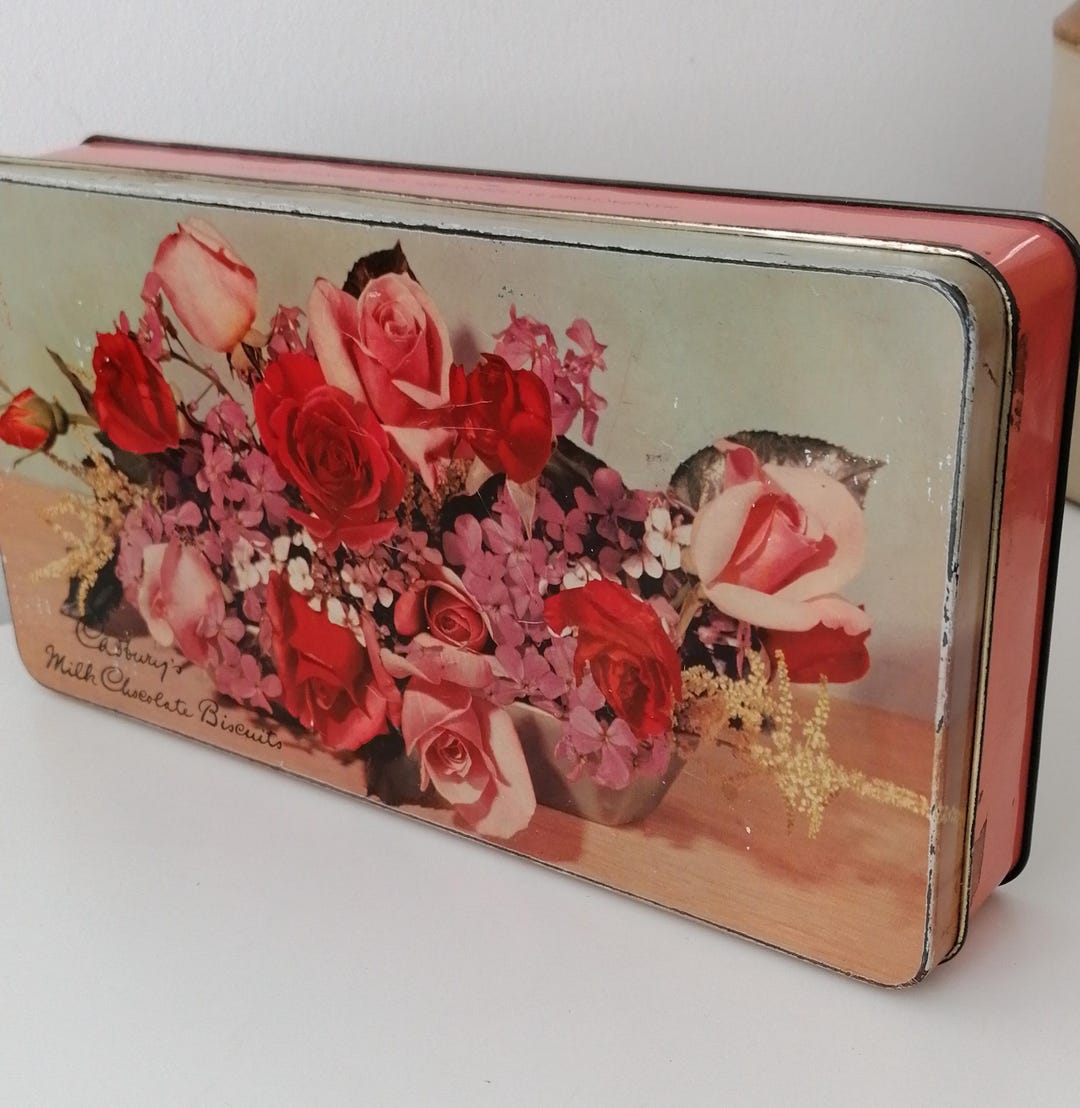 Vintage Cadbury's Biscuit Tin With Sylko Thread Bobbins - Etsy UK