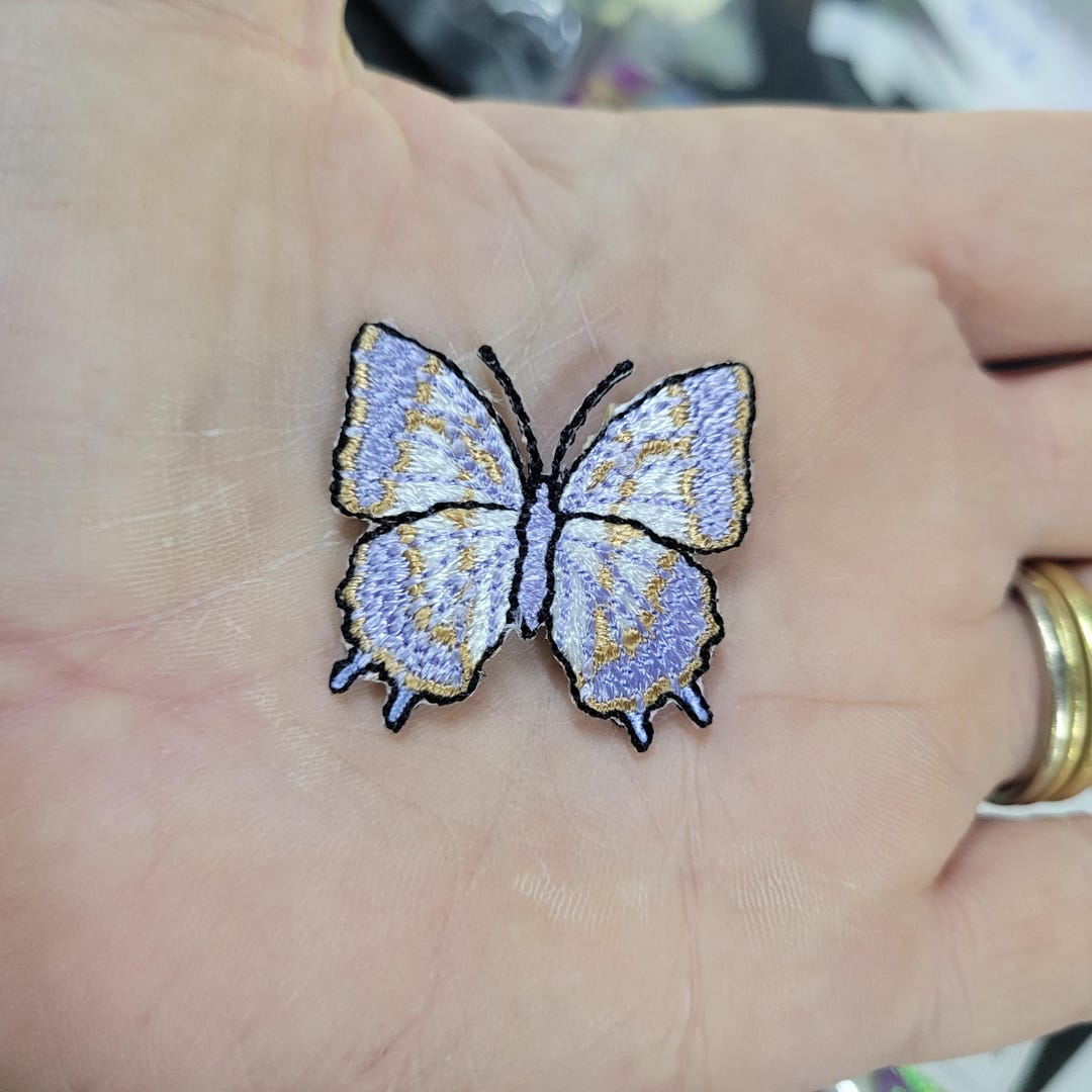 Periwinkle Butterfly Embroidered Iron on Applique 1 1/4" X 1 3/16" - Etsy