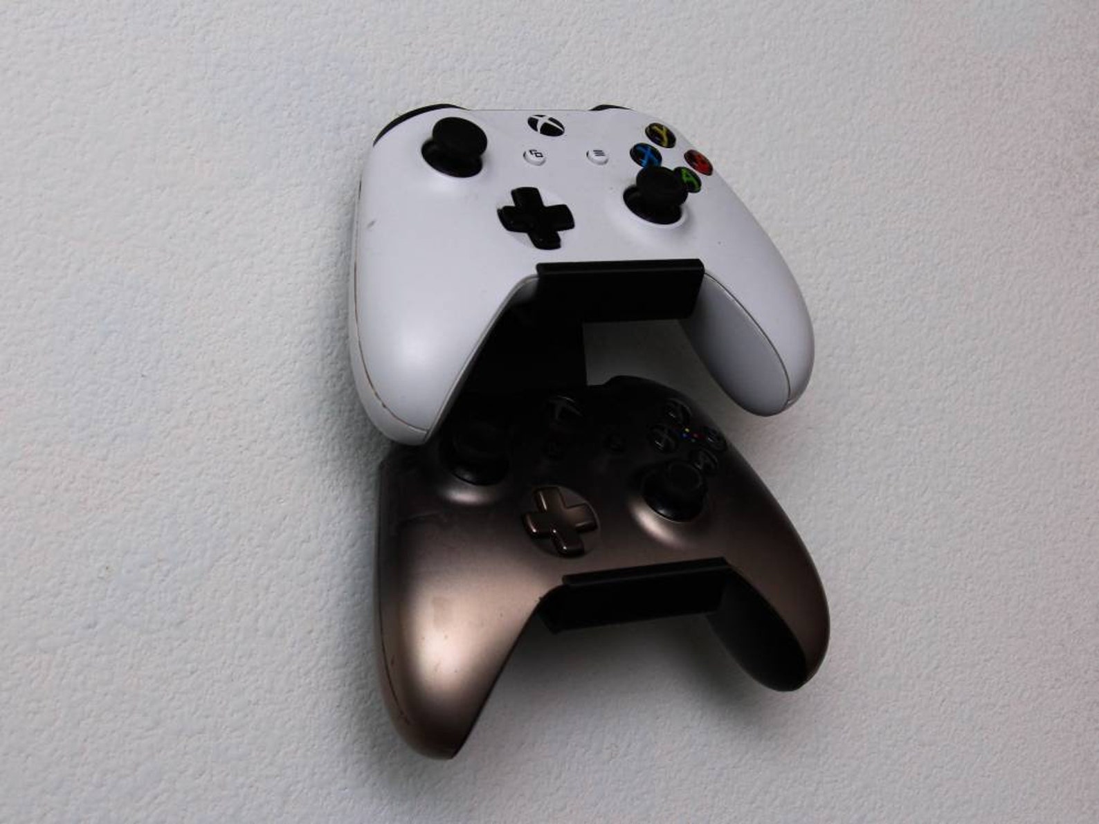 Double XBOX Controller Wall Mount | Etsy