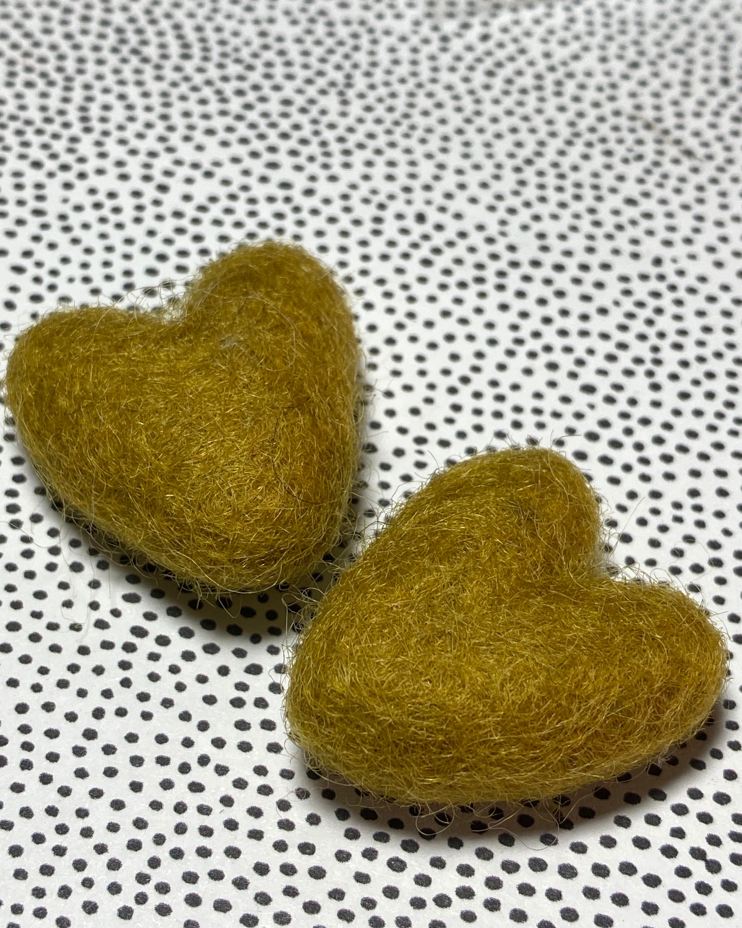 Hand Felted Wool Hearts~ Several Colors 1 1/2" - Etsy
