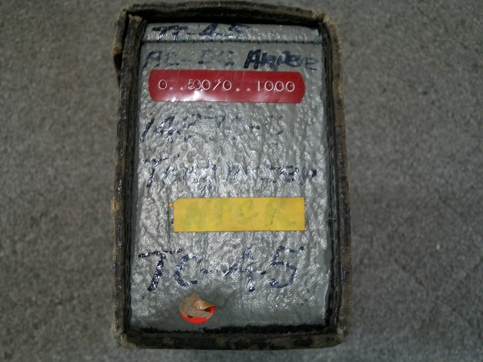 Bell Systems, Tong Meter, Tong Test Ammeter, AC and DC, Columbia Elec ...