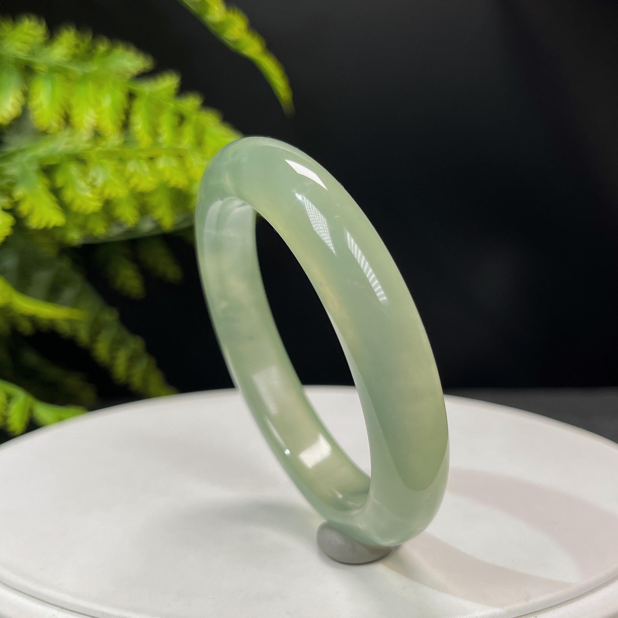 Exquisite Serpentine Jade Bangle 50MM Icy Lake Green Floating Snowflake ...