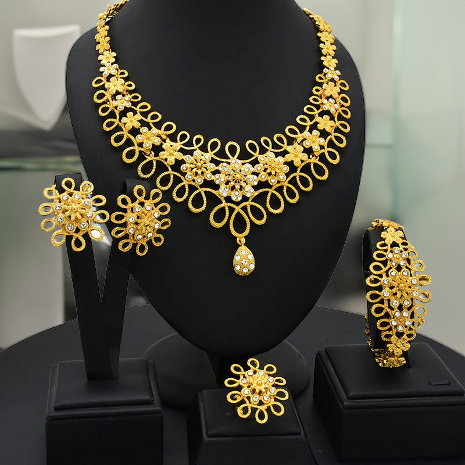 African Fashion Jewelry Set in Gold Bridal Jewelry Set, Bridal Jewelry ...