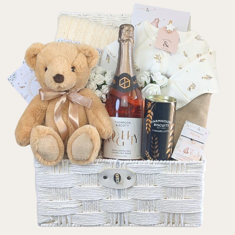 Cream Dream - Luxury New Mum Gifts Basket - Etsy
