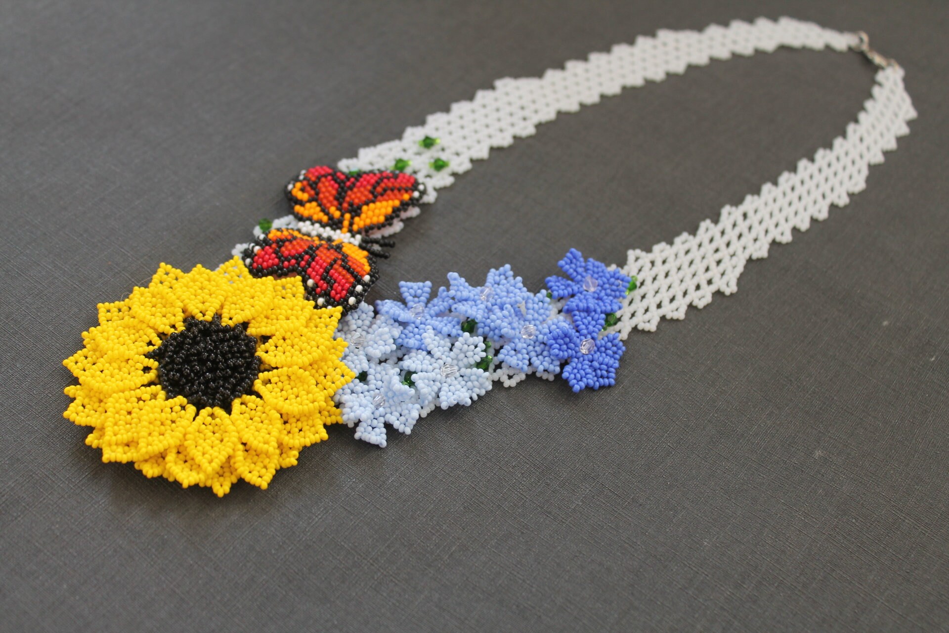 Flower Necklace. Necklace Flower Meadow. Necklace in the Huichol Style. Bright Beaded Decoration ...