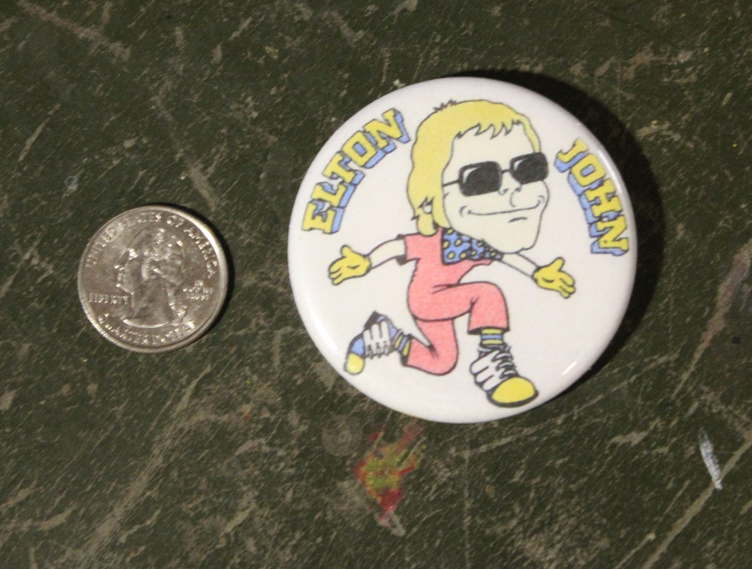 Elton John 2.25" Button Keychain 1970s Illustration Magnet Pin Badge ...
