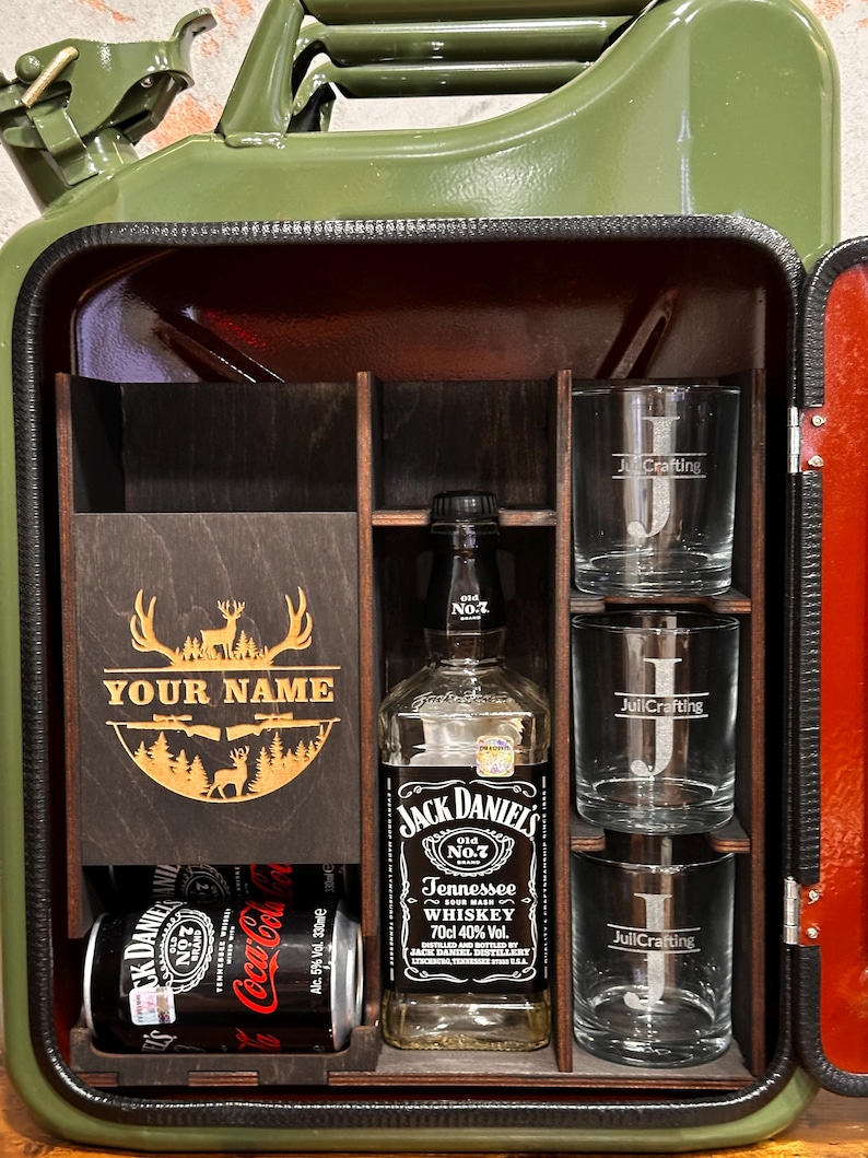 Hunter Bar,free US DELIVERY ,hunter Personalised Bar, Hunting Themed ...