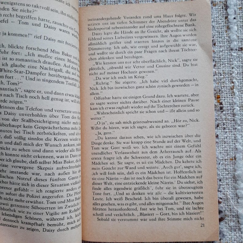 Livro alemão antigo: Der Grobe Gatsby, de Francis Scott Fitzgerald ...