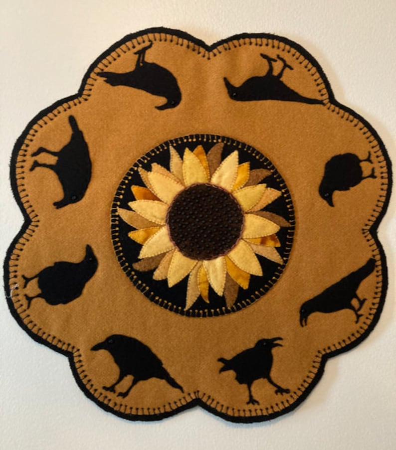 A Murder of Crows Wool Applique Pattern - Etsy