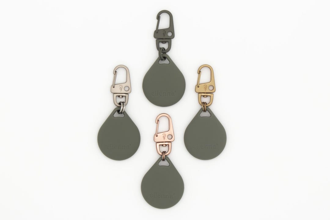 AirTag Silicone Case With Carabiner in PINE Green, Handmade by Eilenna ...
