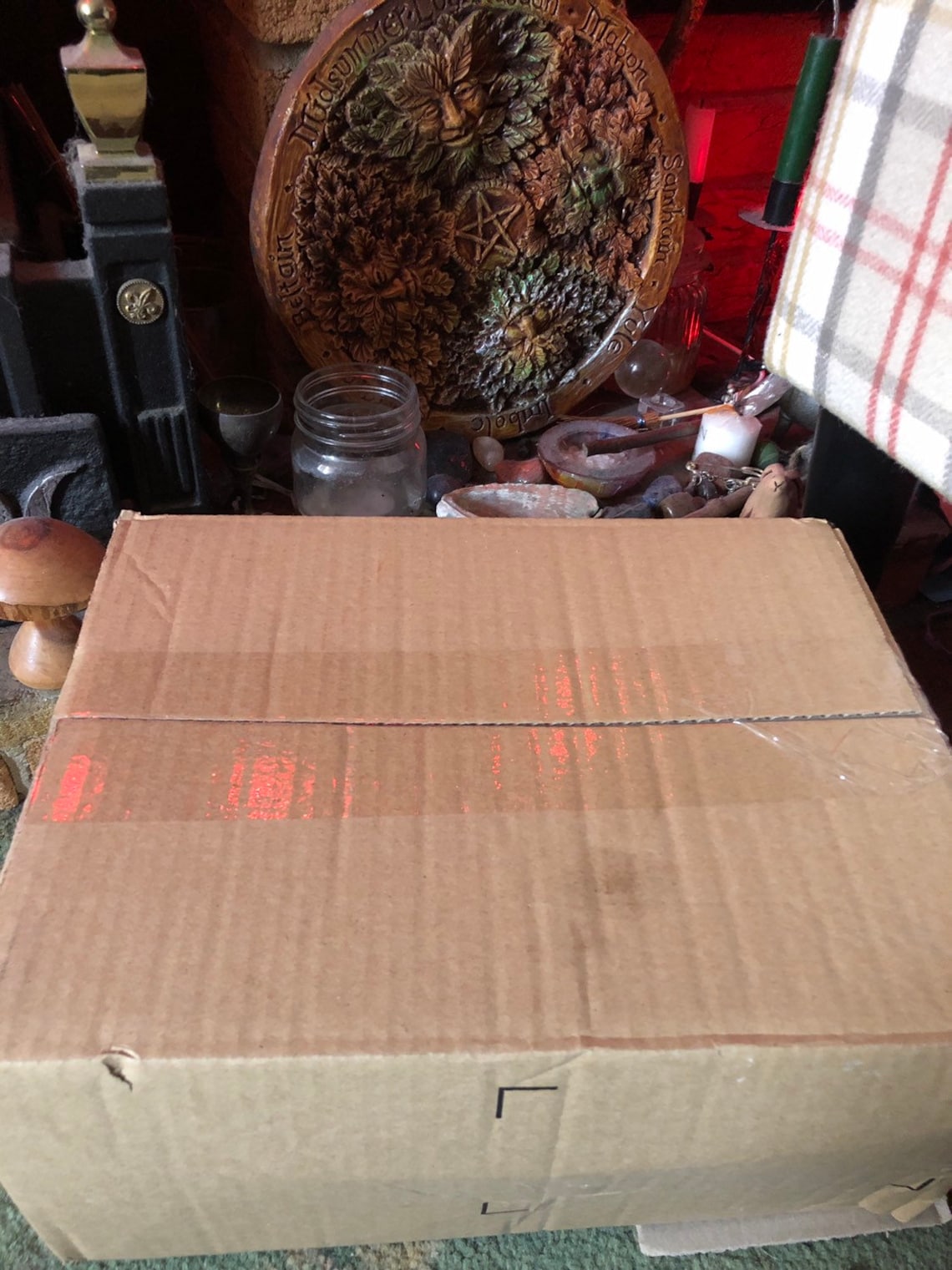 Creepy Myster Box - Etsy