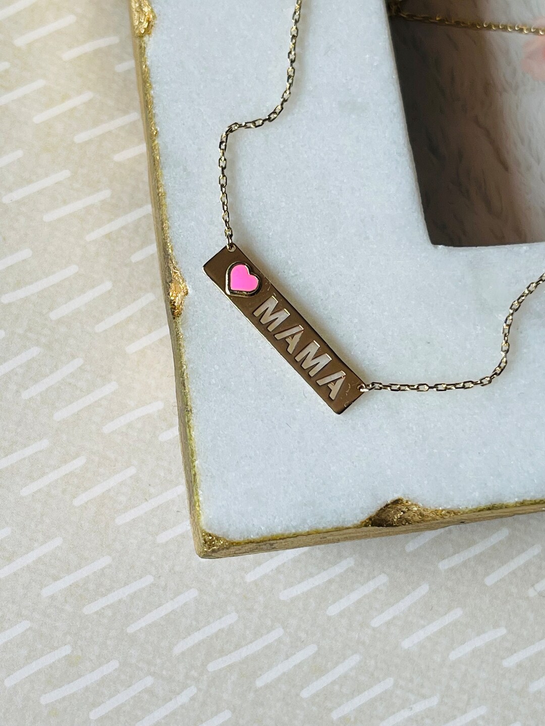 14k Gold Mom Necklace - Etsy