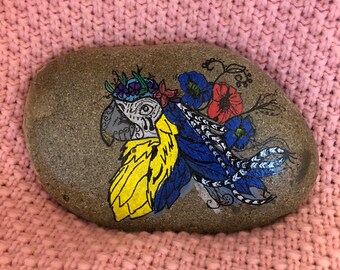 Parrot Painted Rock - Etsy