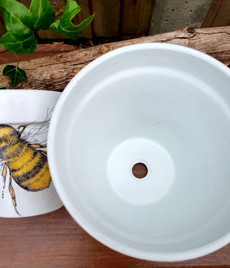 Bees Set of decorated plant pots Bee plant pots White | Etsy