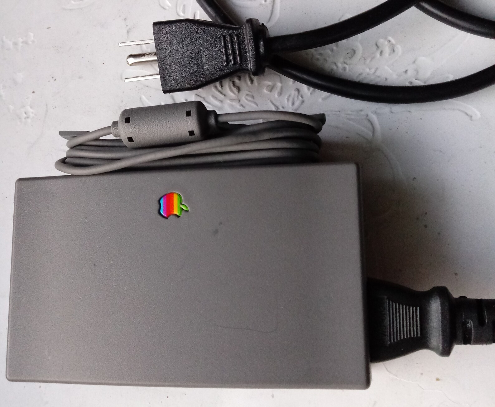 Applemac Powerbook Duo AC Adapter Apple Model M2693, Model: AA19200, 75 ...