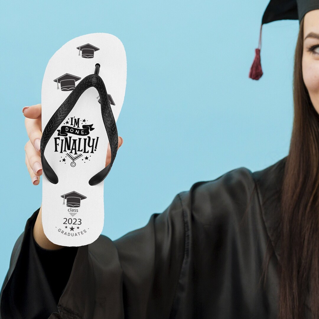 Custom Graduation Flip Flops / Ideal Gift for Graduates - Etsy