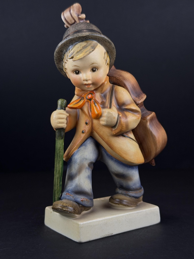 Goebel Hummel Little Cellist Figurine #89 – TMK.2 Hand-painted ...