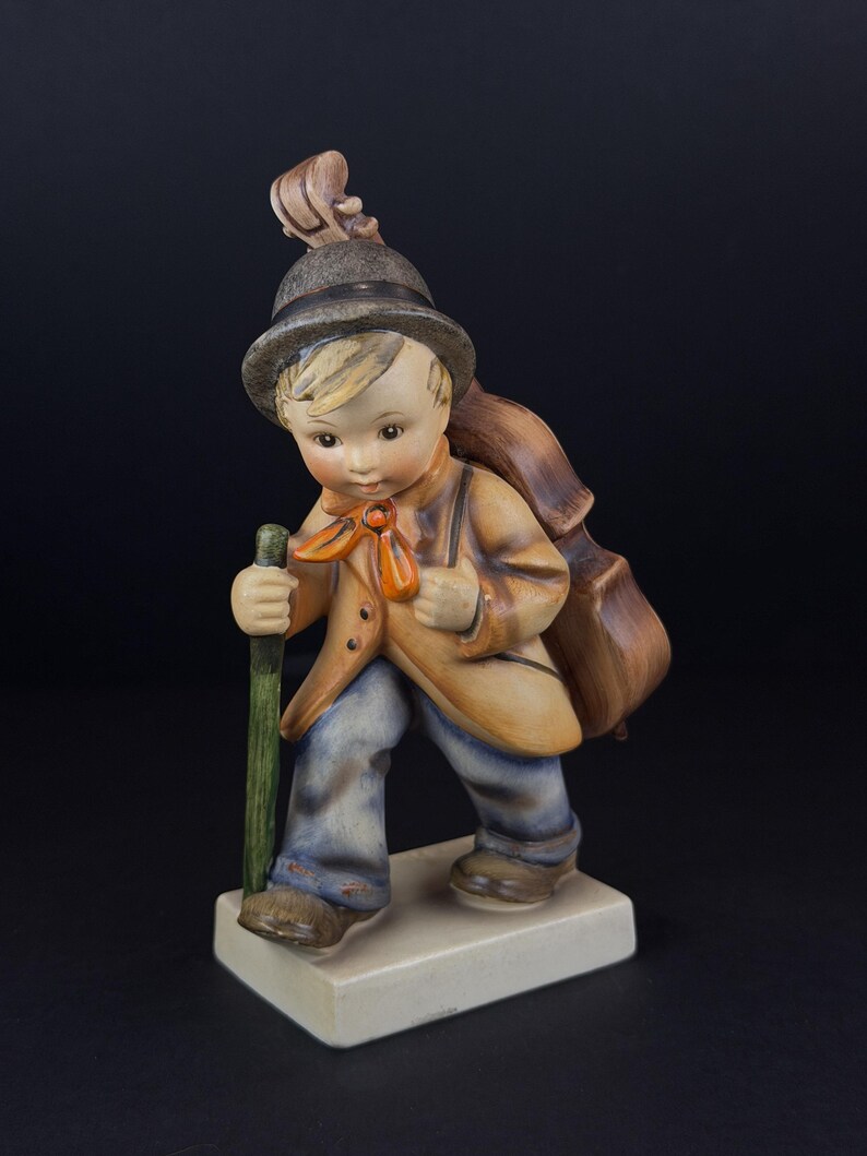 Goebel Hummel Little Cellist Figurine #89 – TMK.2 Hand-painted ...