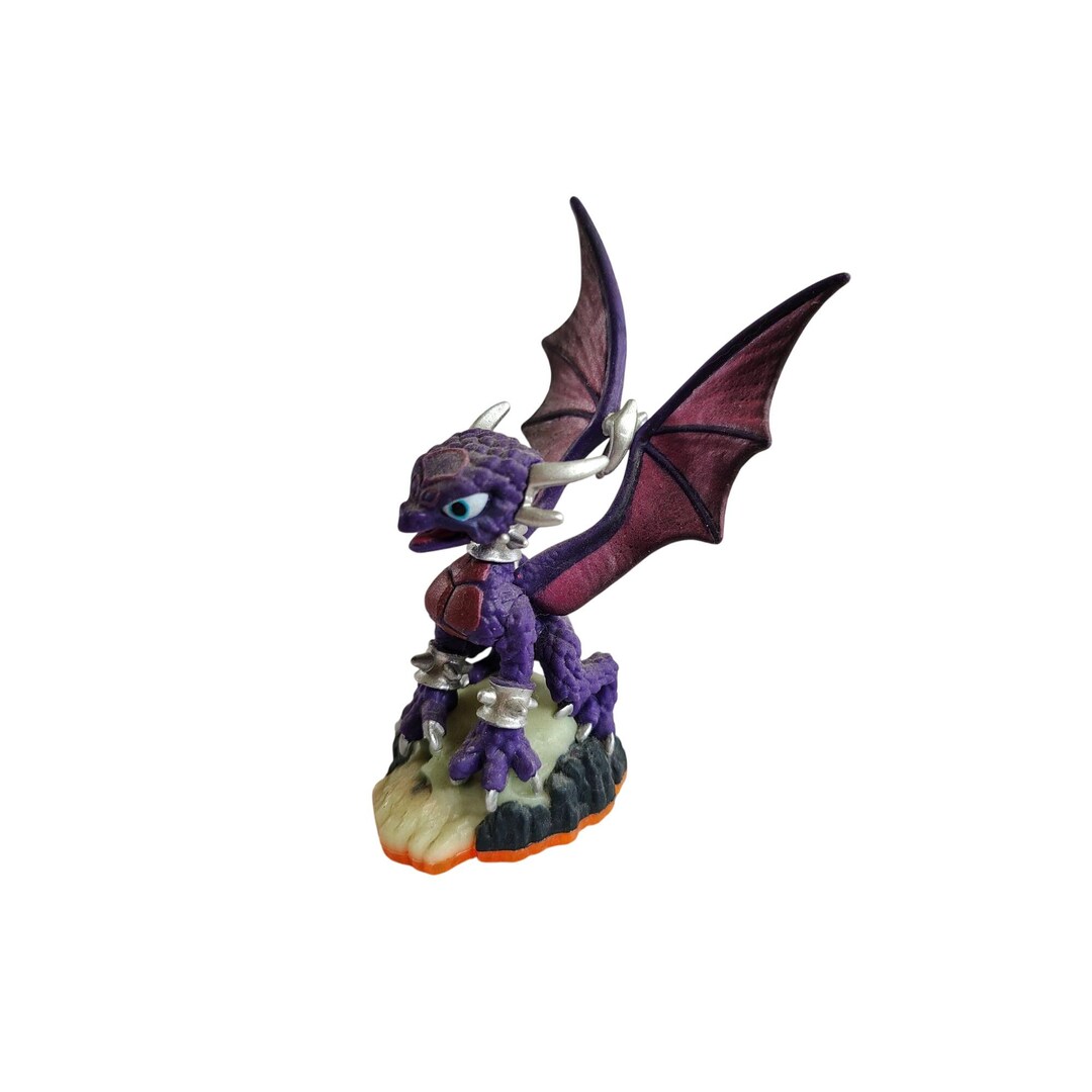 Cynder Undead Core Skylanders Trap Team Trap Master Action Figure ...