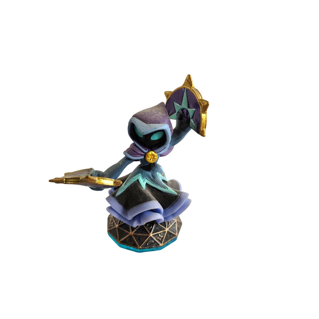 Starstrike Lightcore Skylanders Trap Team Trap Master Action Figure ...