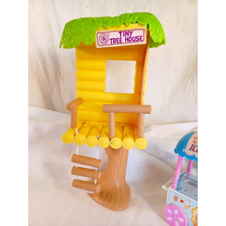 1990's Tiny Treehouse Car Ice Cream Wagon Food Cart Lot Shopkins ...