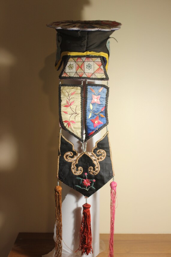 Antique Child's Chinese Hat 18th Century Silk Embroidery - Etsy