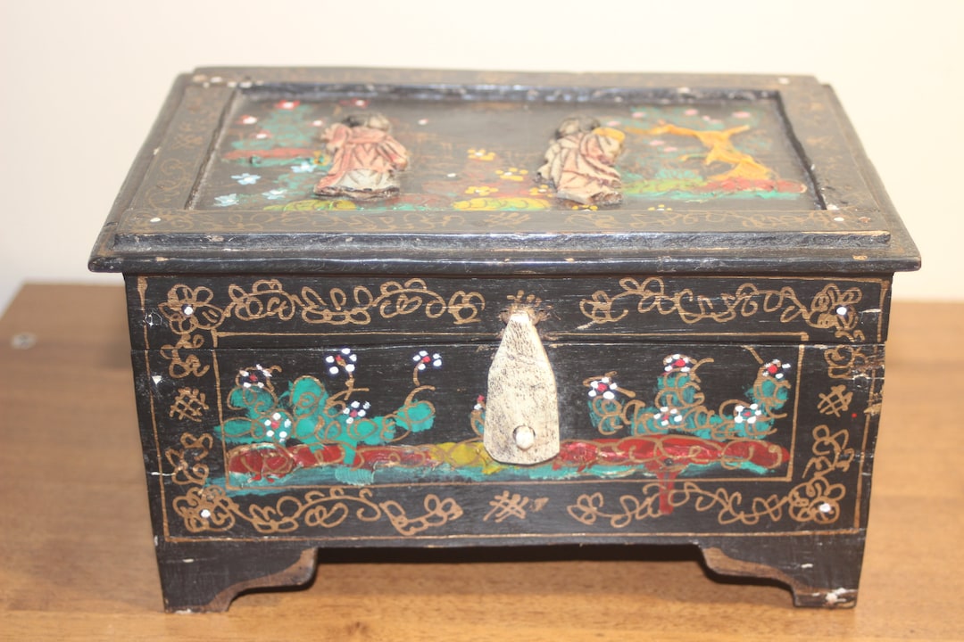 Vintage Folk Art , Hand Painted Box ,india / Chinese Design - Etsy