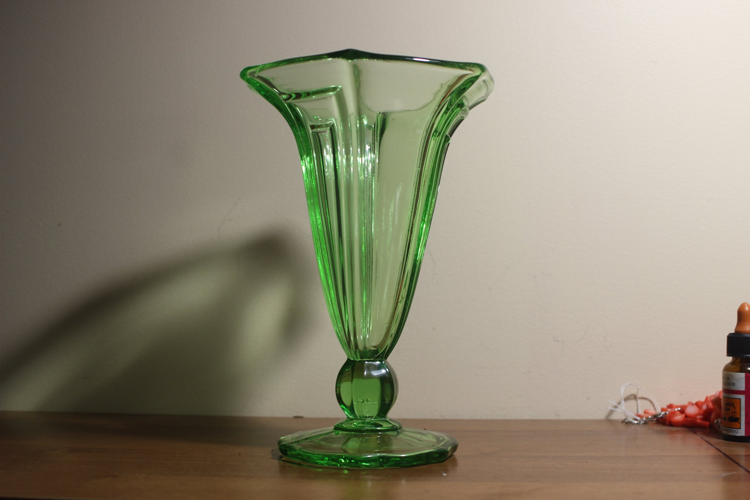 Art Deco Green Glass Vase Depression Glass Uranium Glass Etsy