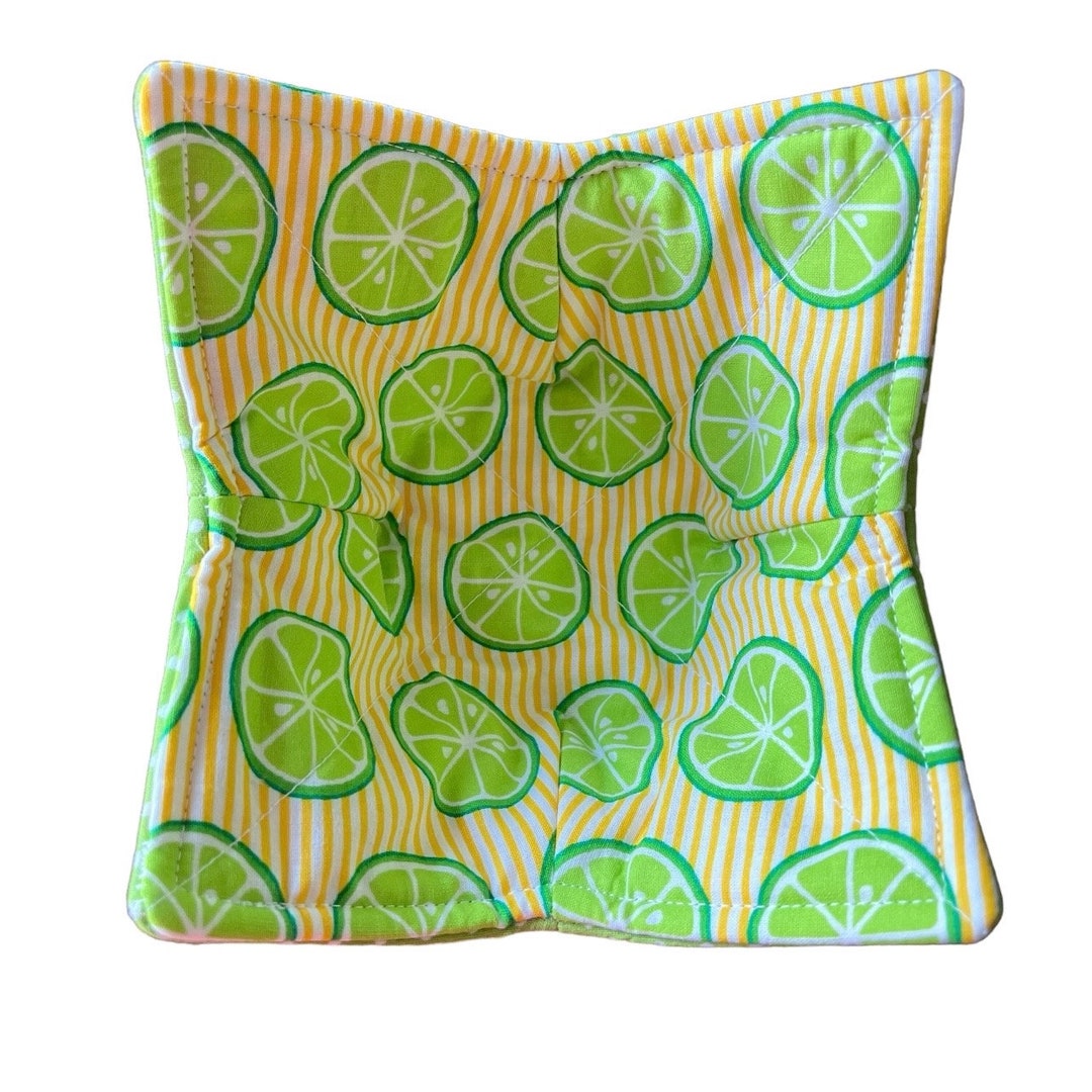 Limes Microwave Bowl Cozy, Lime Slices Quilted Cotton Microwaveable ...