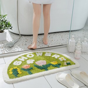 Green Floral Plush Bath Mat 50x80cm, Half Moon Shaped Bath Rugs ...