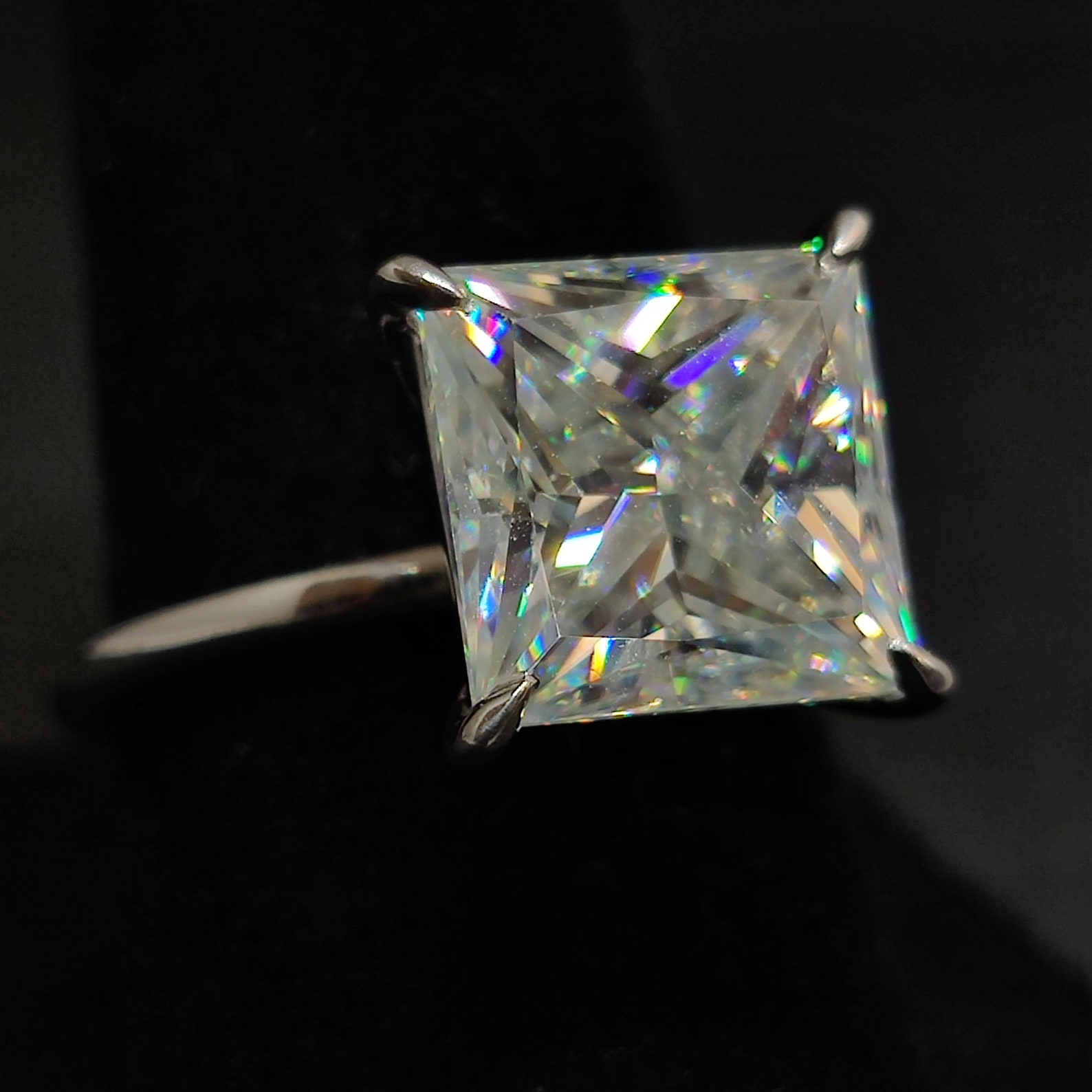 Valentine Special: Princess Cut Silver 935 Ring With 4.57 Carat ...