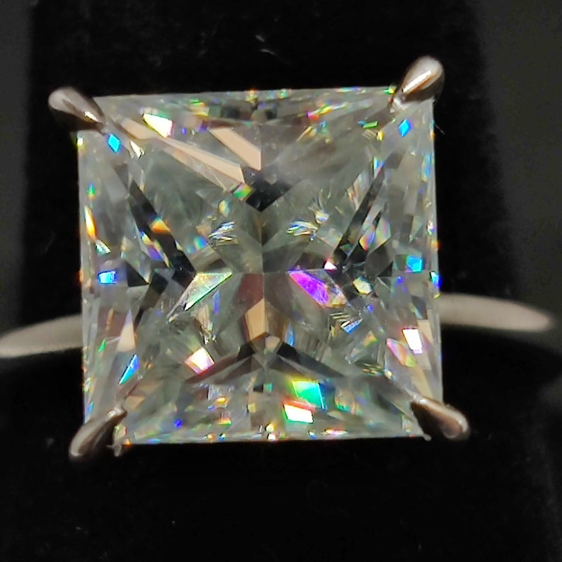 Valentine Special: Princess Cut Silver 935 Ring With 4.57 Carat ...