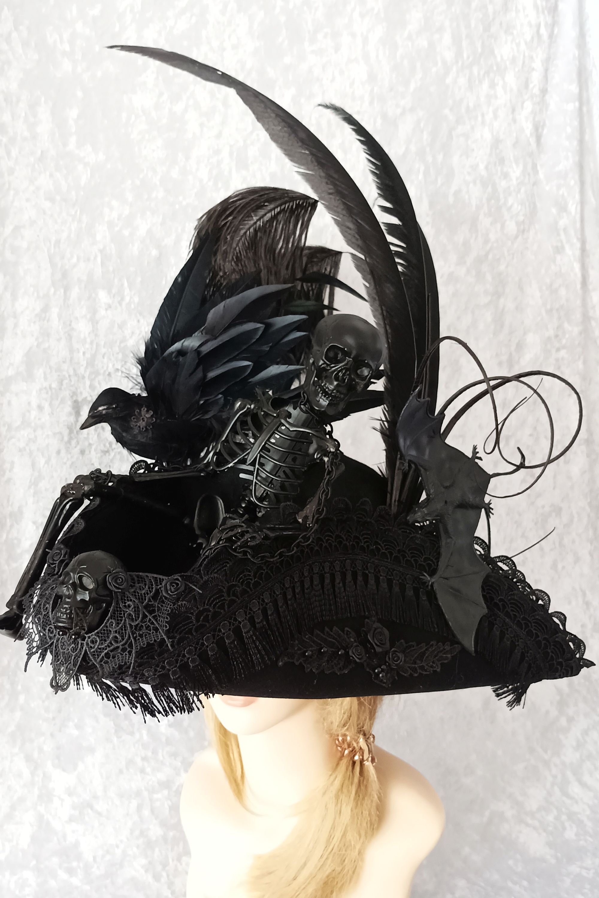 Gothic Hat, Dreispitz, Tricorn Hat, Skull, Crow, Batman, Feather Hat ...
