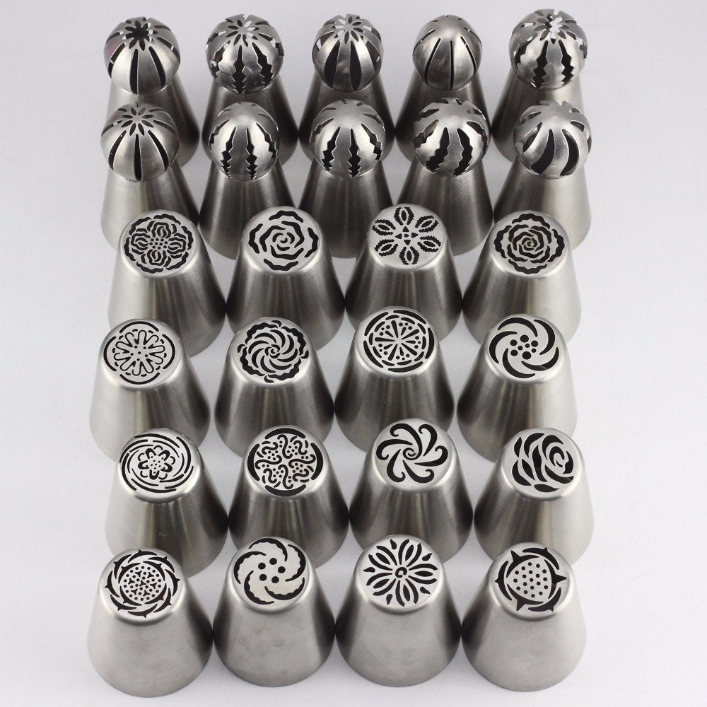Large Set of Icing Tools Piping Bags Icing Tips Nozzles 88 Pcs Coupler ...