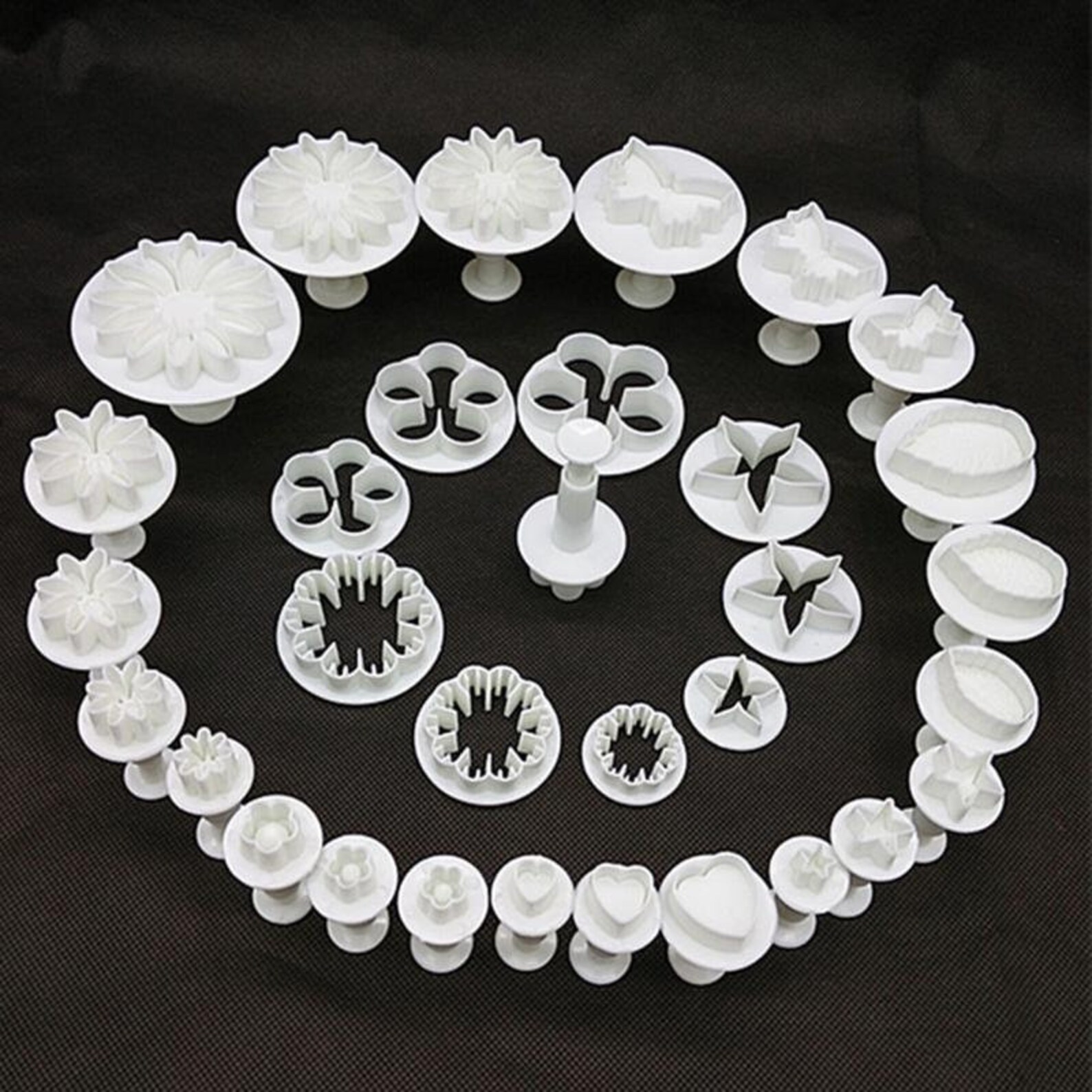 Plunger Cutters Set of 33 Pieces Flowers Leaves Butterfly Hearts ...