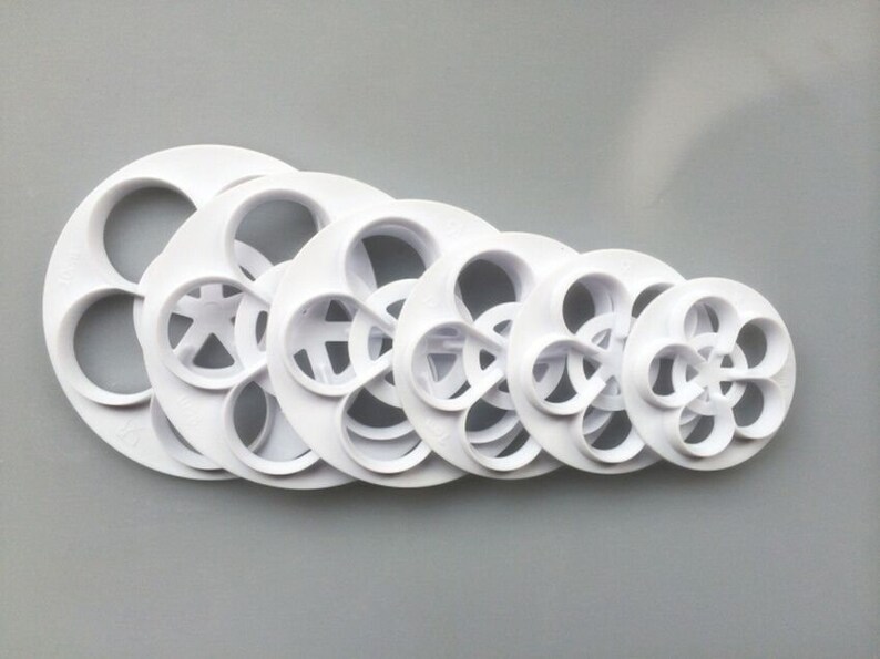 Rose Cutters Flower Cutter Fondant Roses 6 Pieces Set Plastic Fondant ...