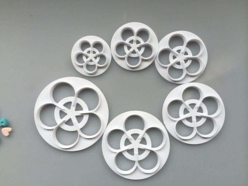 Rose Cutters Flower Cutter Fondant Roses 6 Pieces Set Plastic Fondant ...