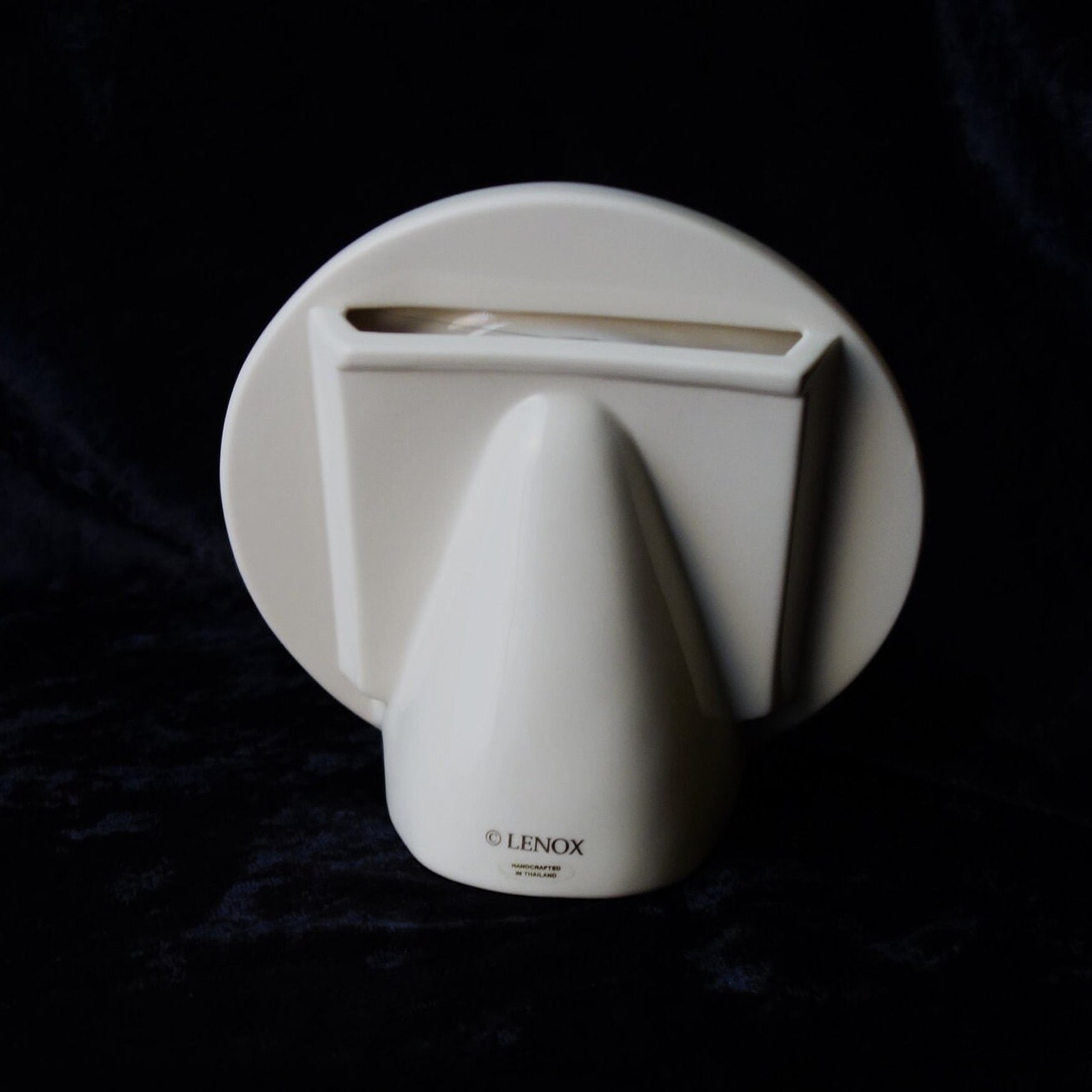 Lenox Round Porcelain Photo Frame 24K Gold Trim, Gift for Mom, Tabletop ...