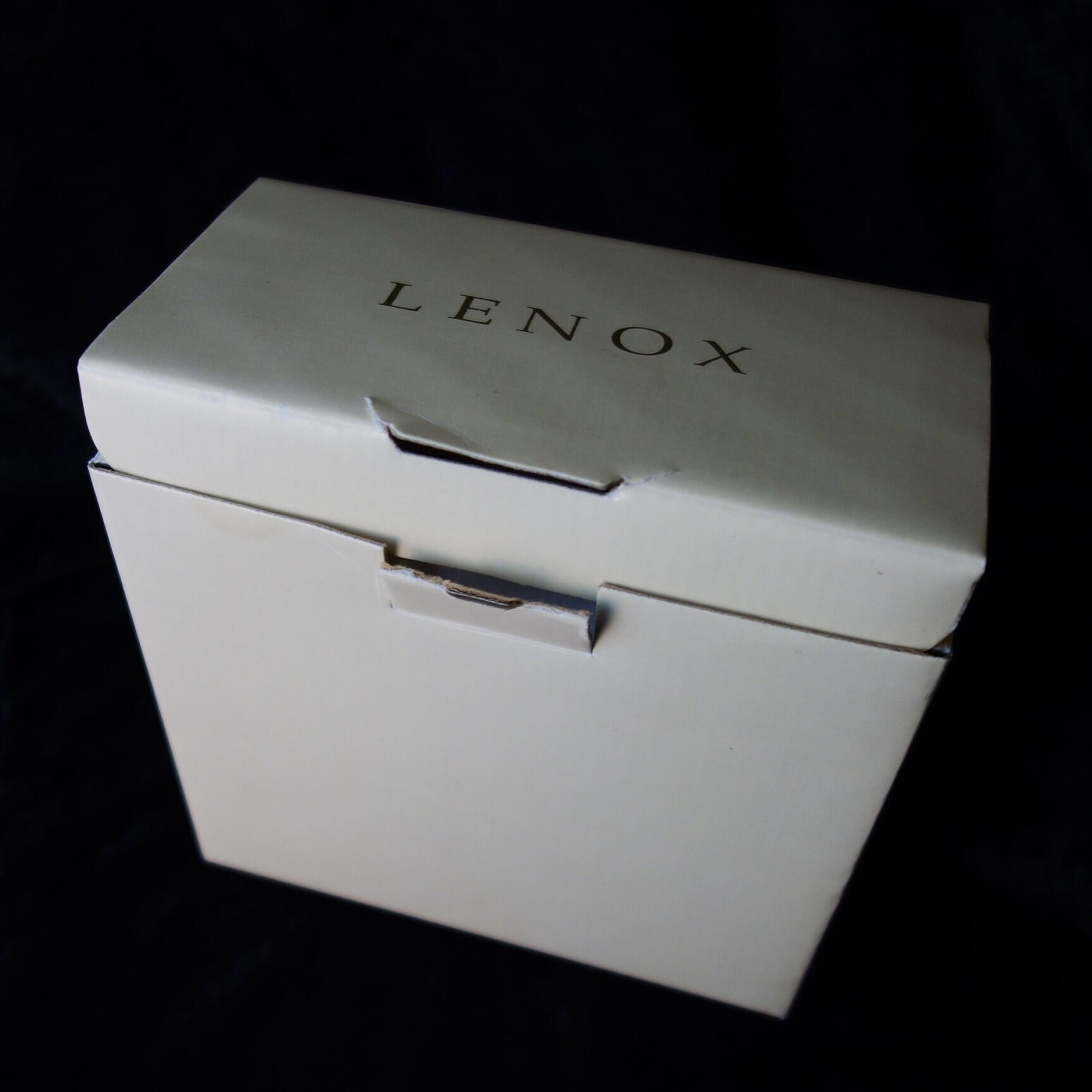 Lenox Round Porcelain Photo Frame 24K Gold Trim, Gift for Mom, Tabletop ...